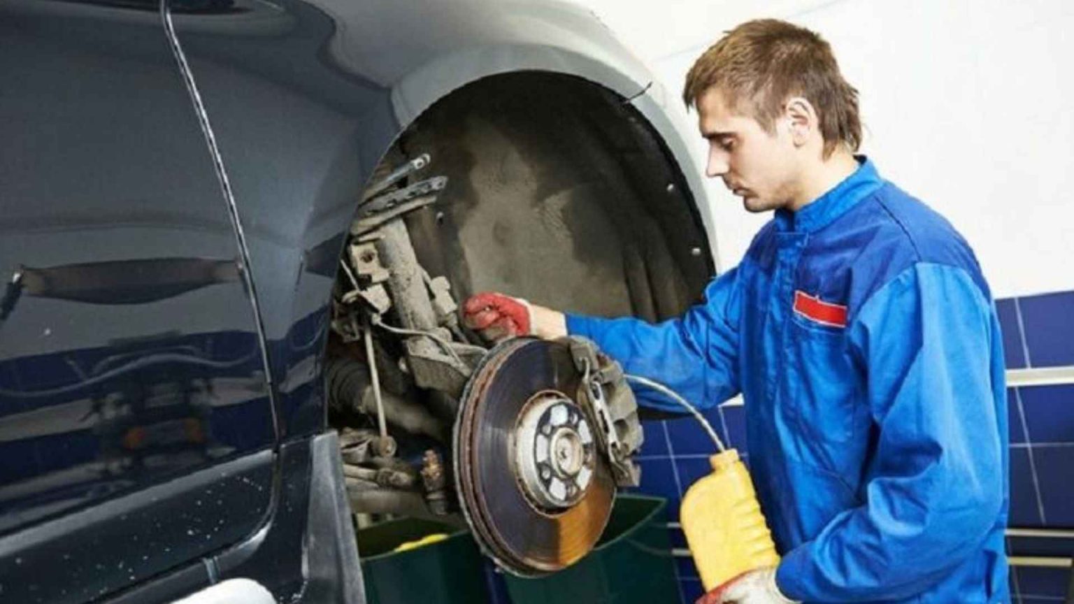 Biaya Servis Rem Mobil di Bengkel dan Lama Pengerjaannya