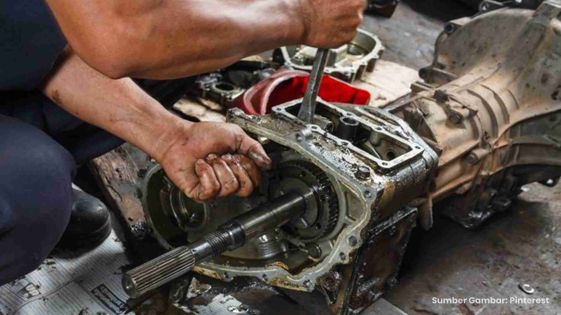 Ciri-Ciri Mobil Turun Mesin, Estimasi Biaya dan Jadwal Overhaul